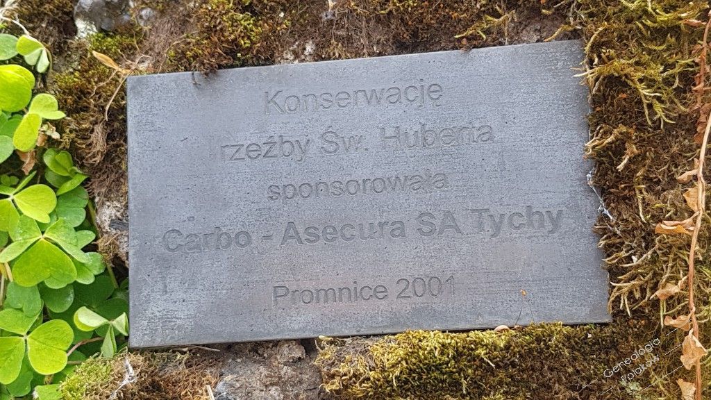 Kobiór-Promnice - pałac myśliwski - rzeźba św. Huberta (tabliczka)